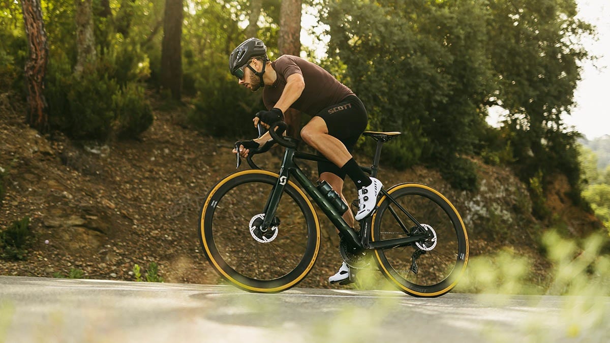 Scott Addict RC 2020 - recensita per voi dai nostri esperti - Bikecafe